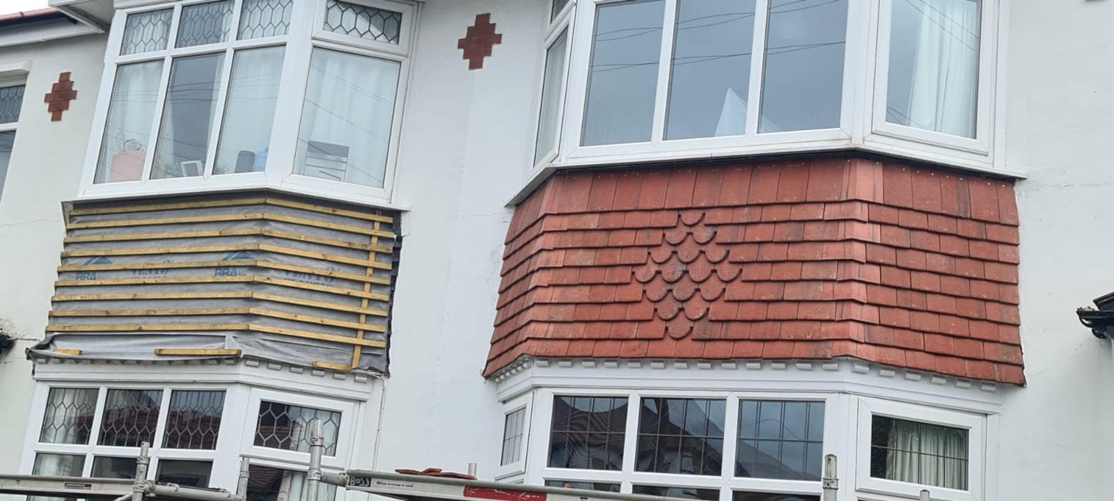 Stylish and Weather-Resistant: Hanging Tiles in Manchester